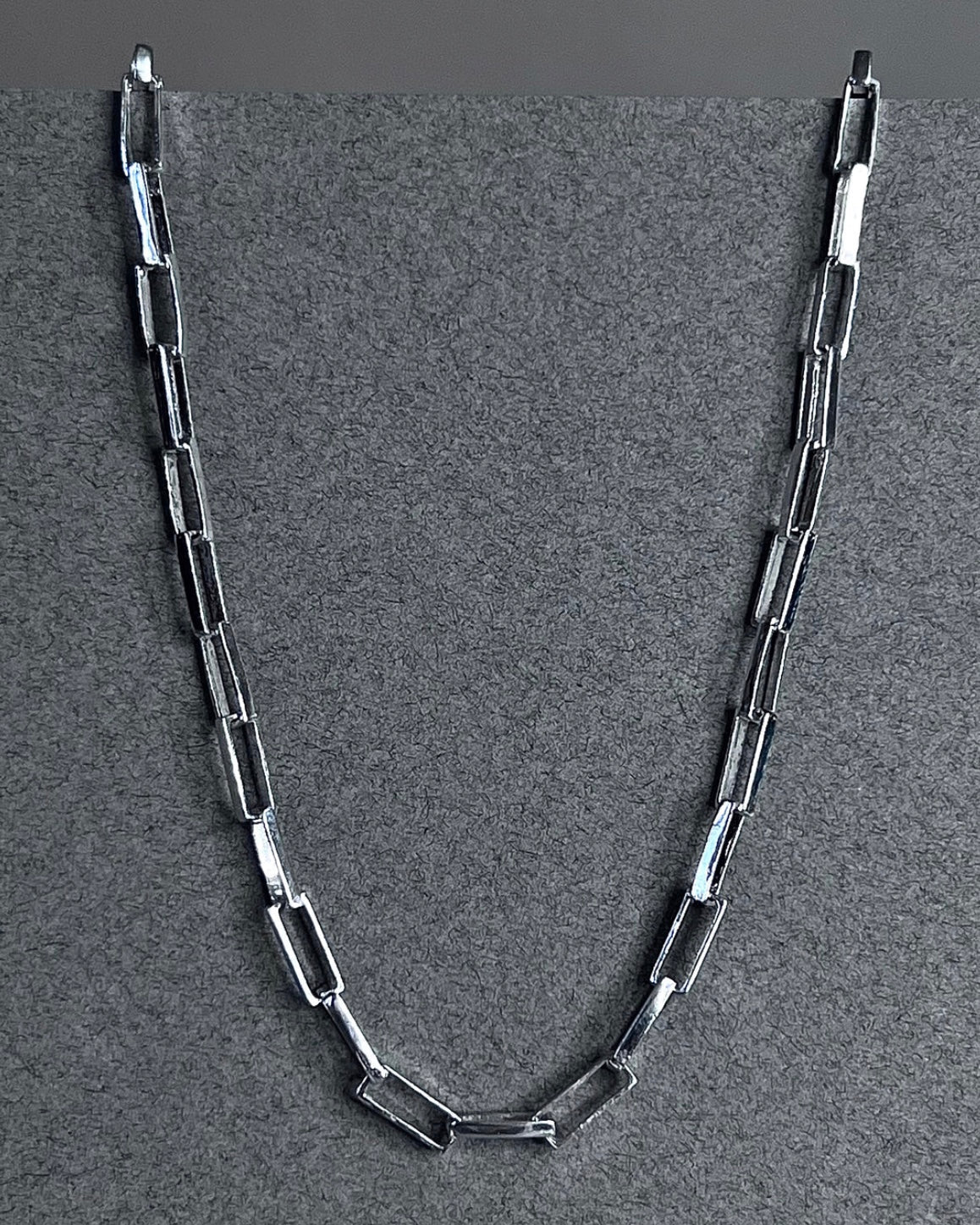 Rectangular royal chain. – noraelbatranjewellery